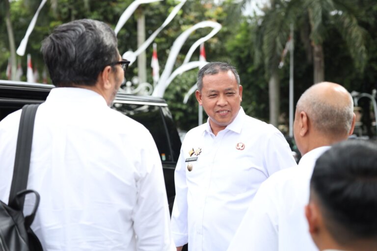 Rapat Evaluasi APBD 2026, Pemkot Bekasi Siap Perkuat Efisiensi dan ...